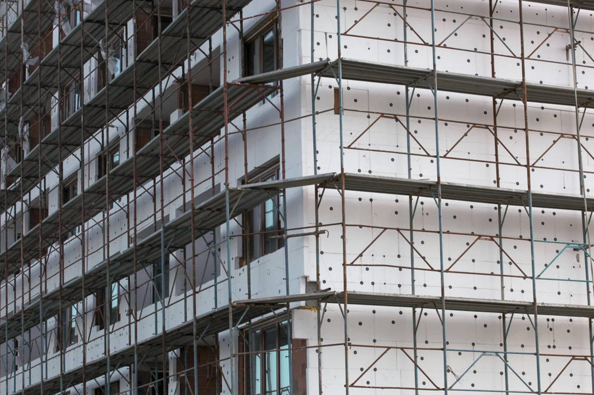 Why Adding Insulation When Replacing Siding Is a Good Idea?