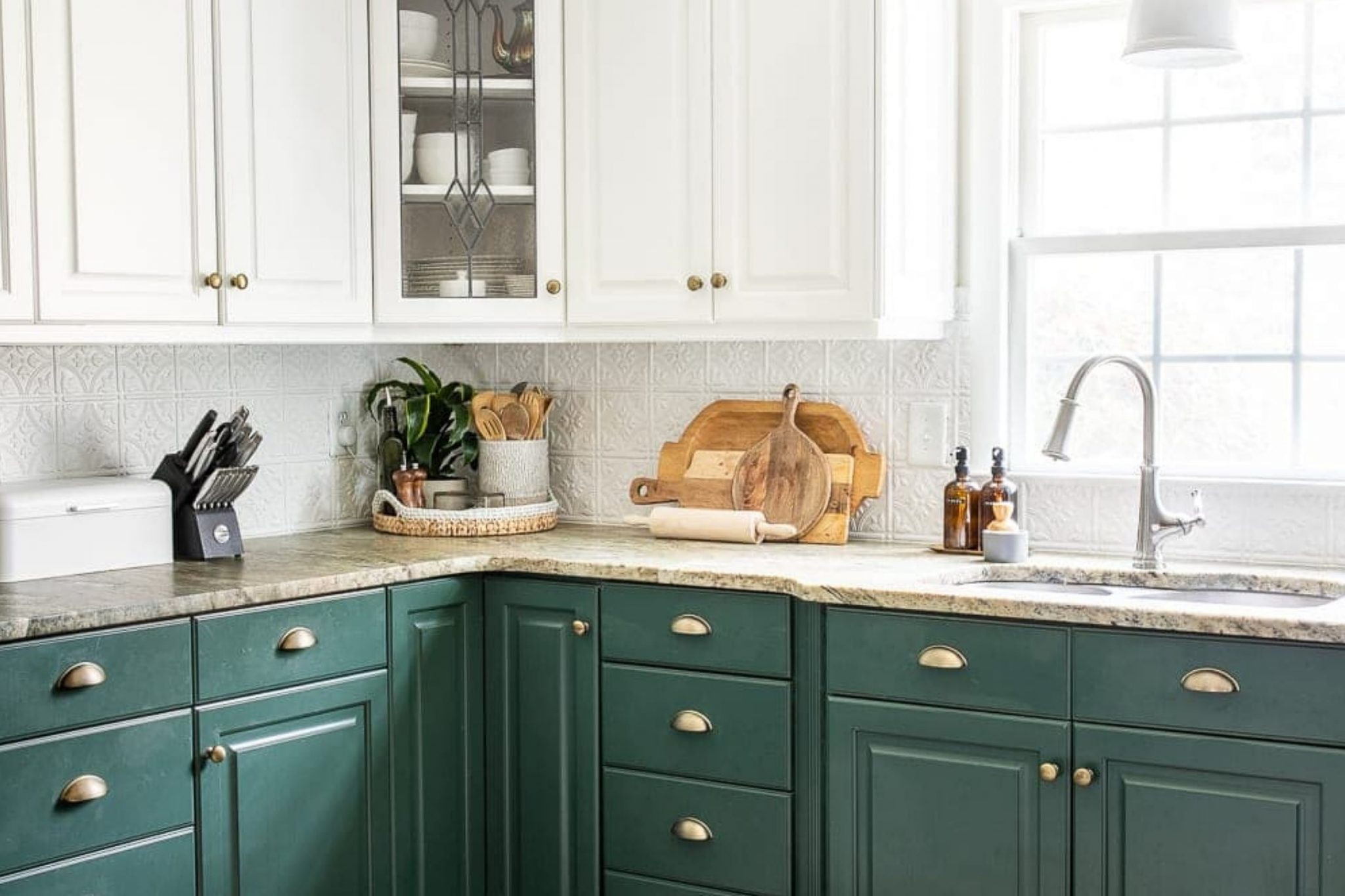 Grays Harbor SW 6236 Paint Color by Sherwin-Williams