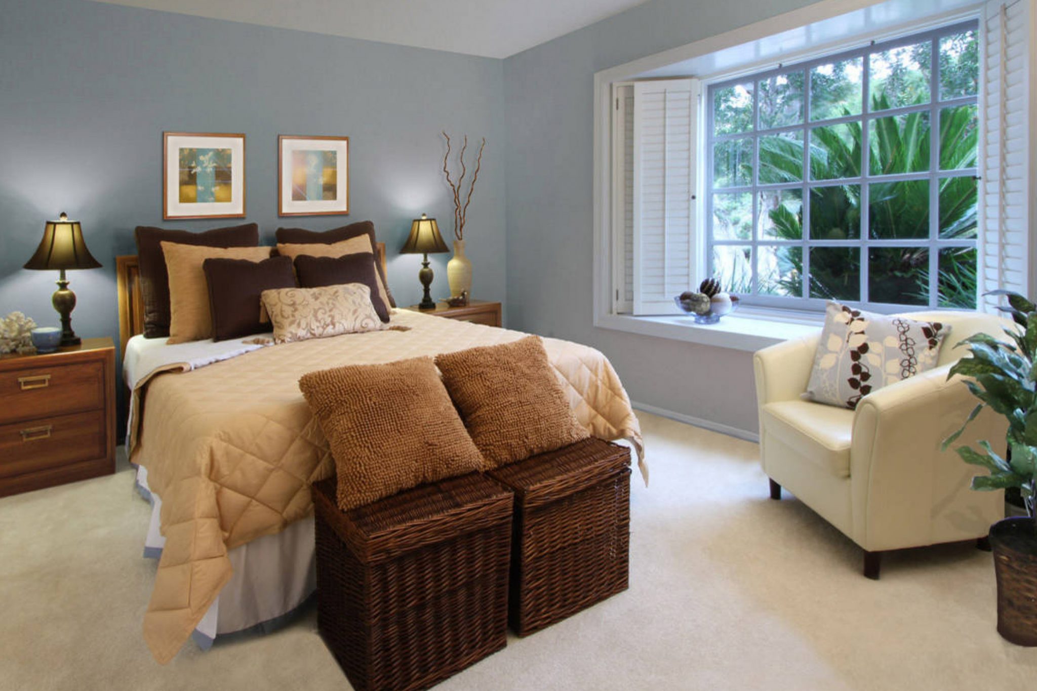 Dockside Blue SW 7601 Paint Color by Sherwin-Williams