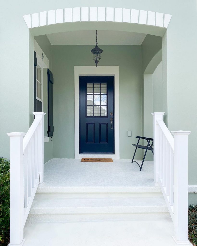 Saybrook Sage HC-114 Paint Color by Benjamin Moore - DecorCreek