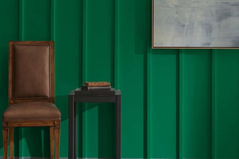 Deep Green 2039-10 Paint Color by Benjamin Moore - DecorCreek