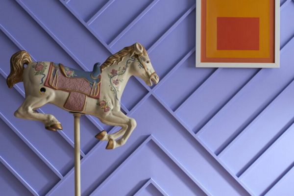 Violet Stone 2069-40 Paint Color by Benjamin Moore - DecorCreek