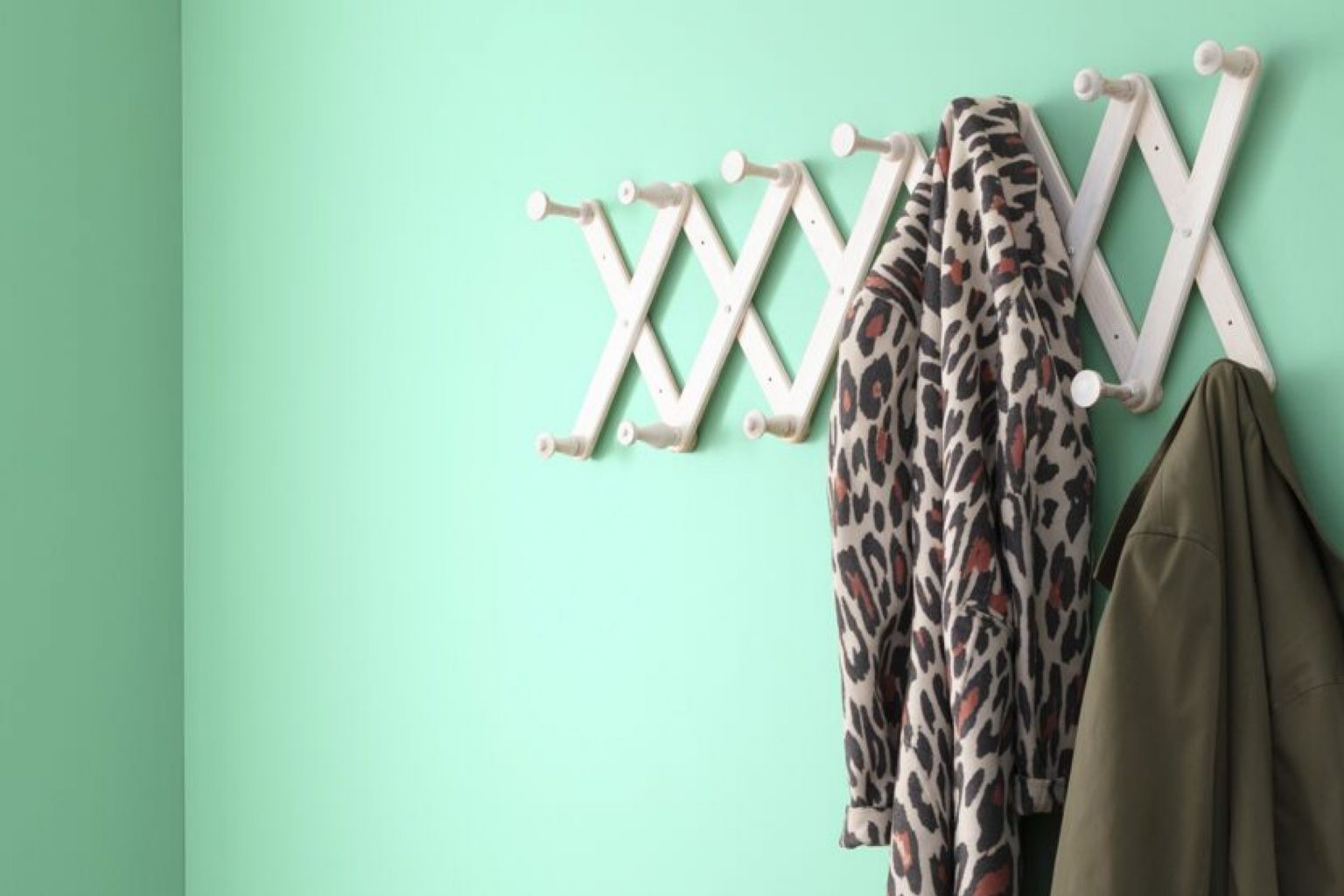 Marina Bay 2036-50 Paint Color by Benjamin Moore - DecorCreek