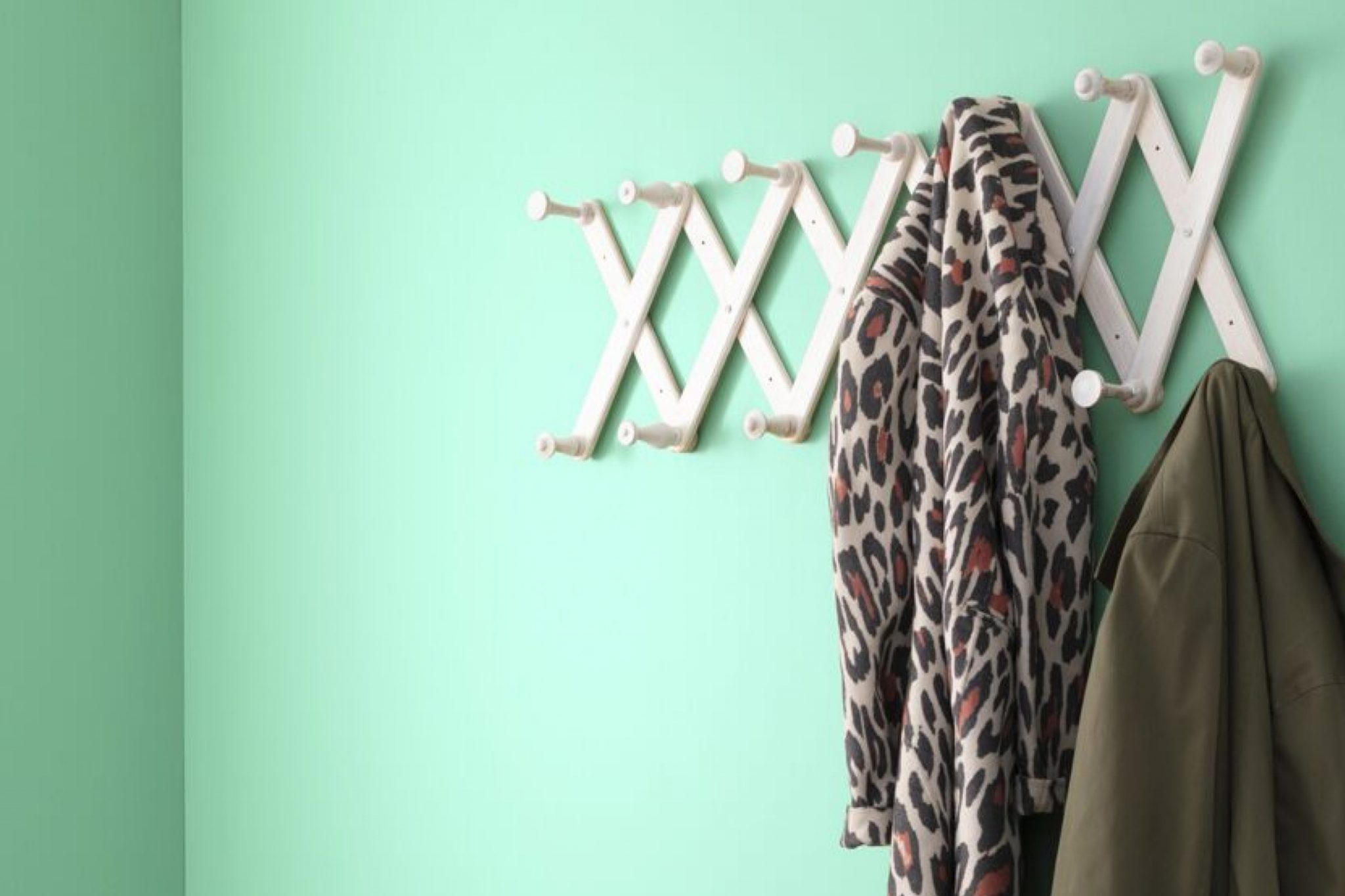 Marina Bay 2036-50 Paint Color by Benjamin Moore - DecorCreek