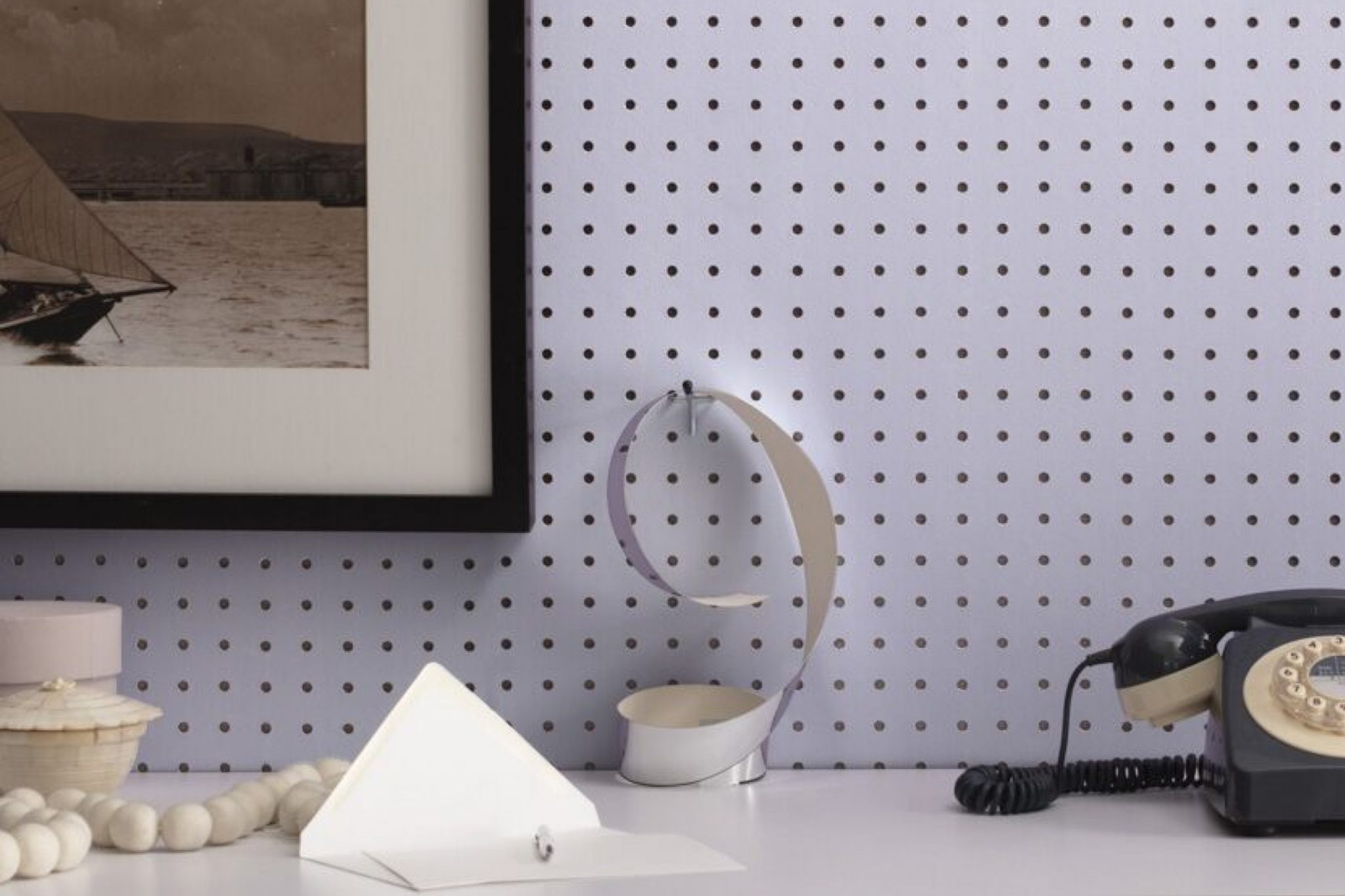 Spring Iris 1402 Paint Color by Benjamin Moore - DecorCreek