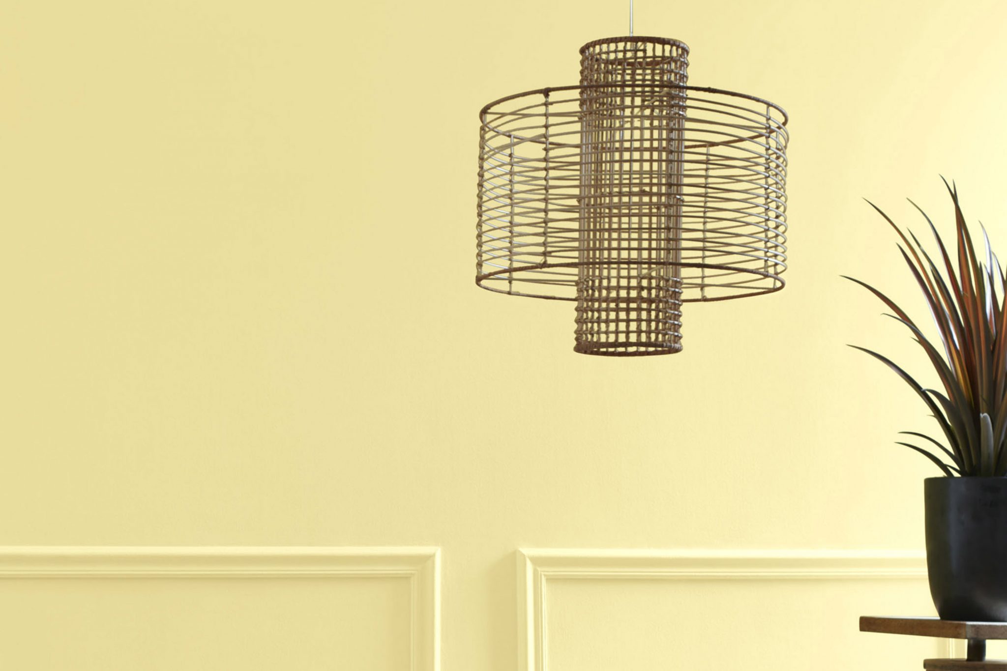 Sunny Side Up 367 Paint Color by Benjamin Moore - DecorCreek