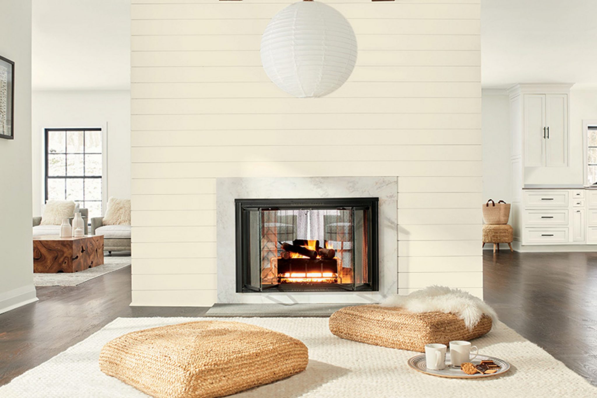 Dove Wing OC-18 Paint Color by Benjamin Moore - DecorCreek