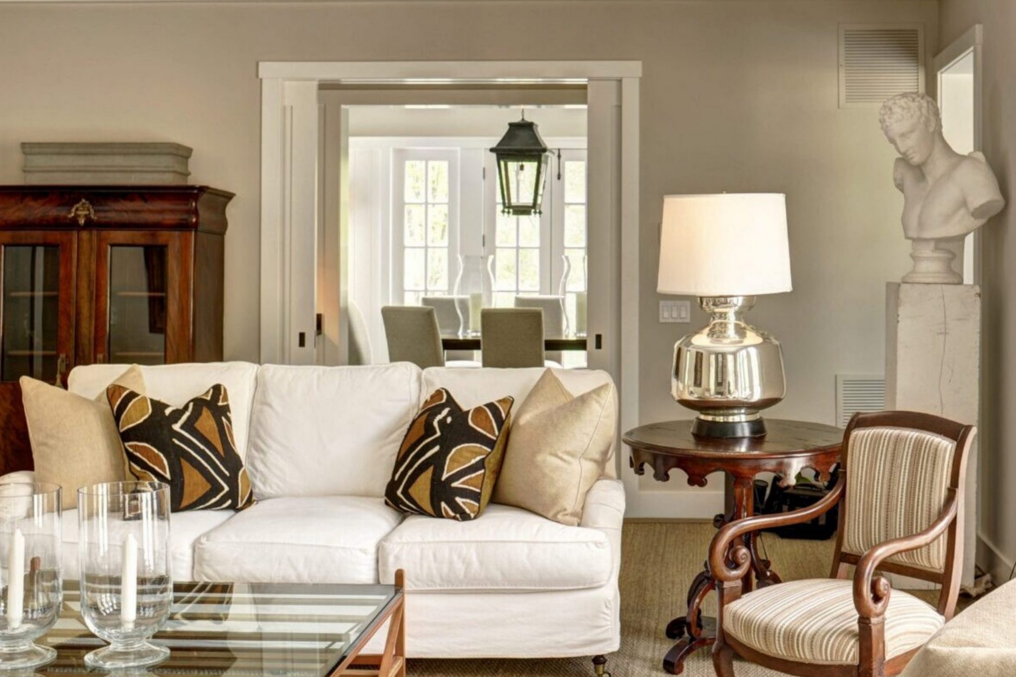 Manchester Tan HC-81 Paint Color by Benjamin Moore - DecorCreek