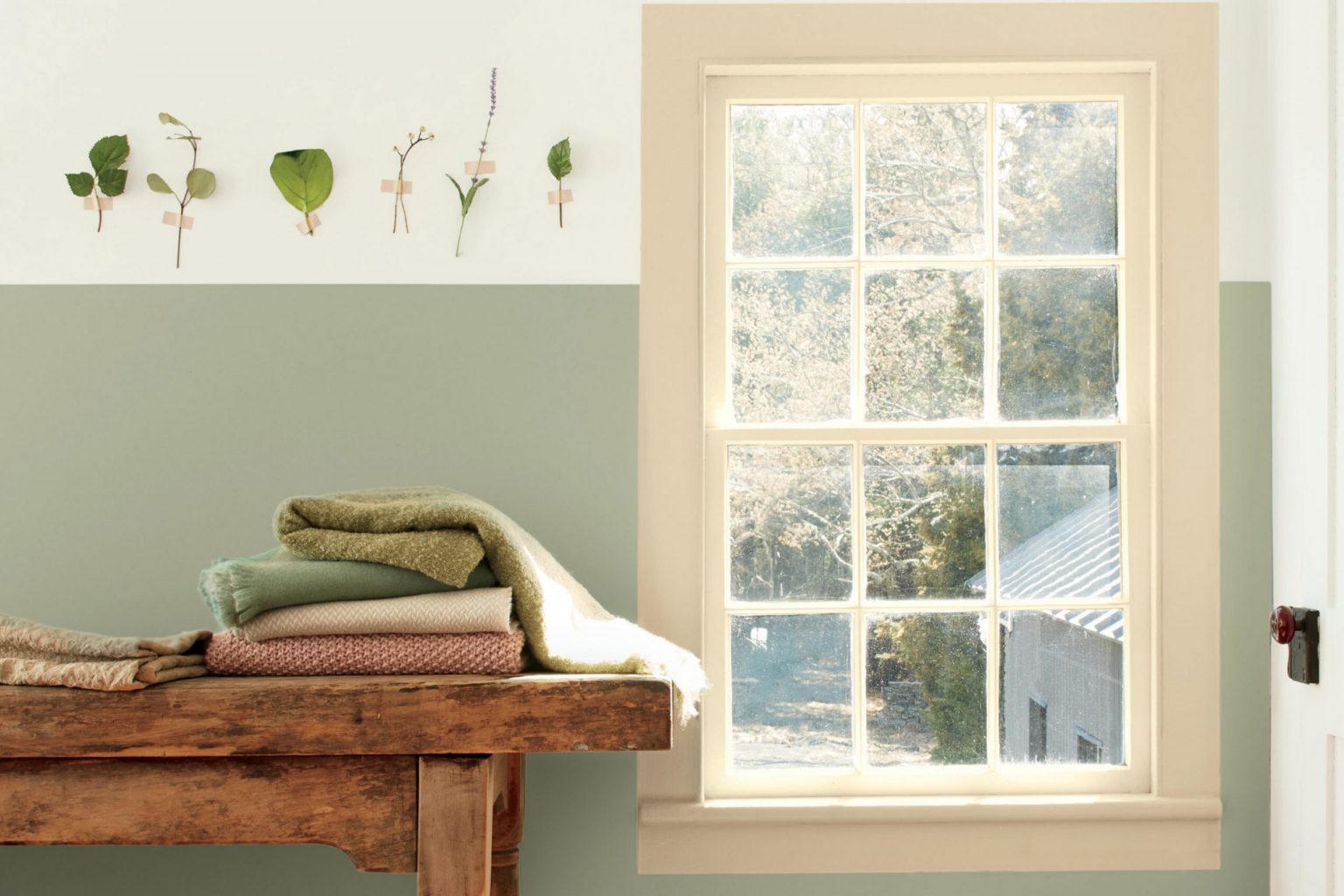 October Mist 1495 Paint Color by Benjamin Moore - DecorCreek