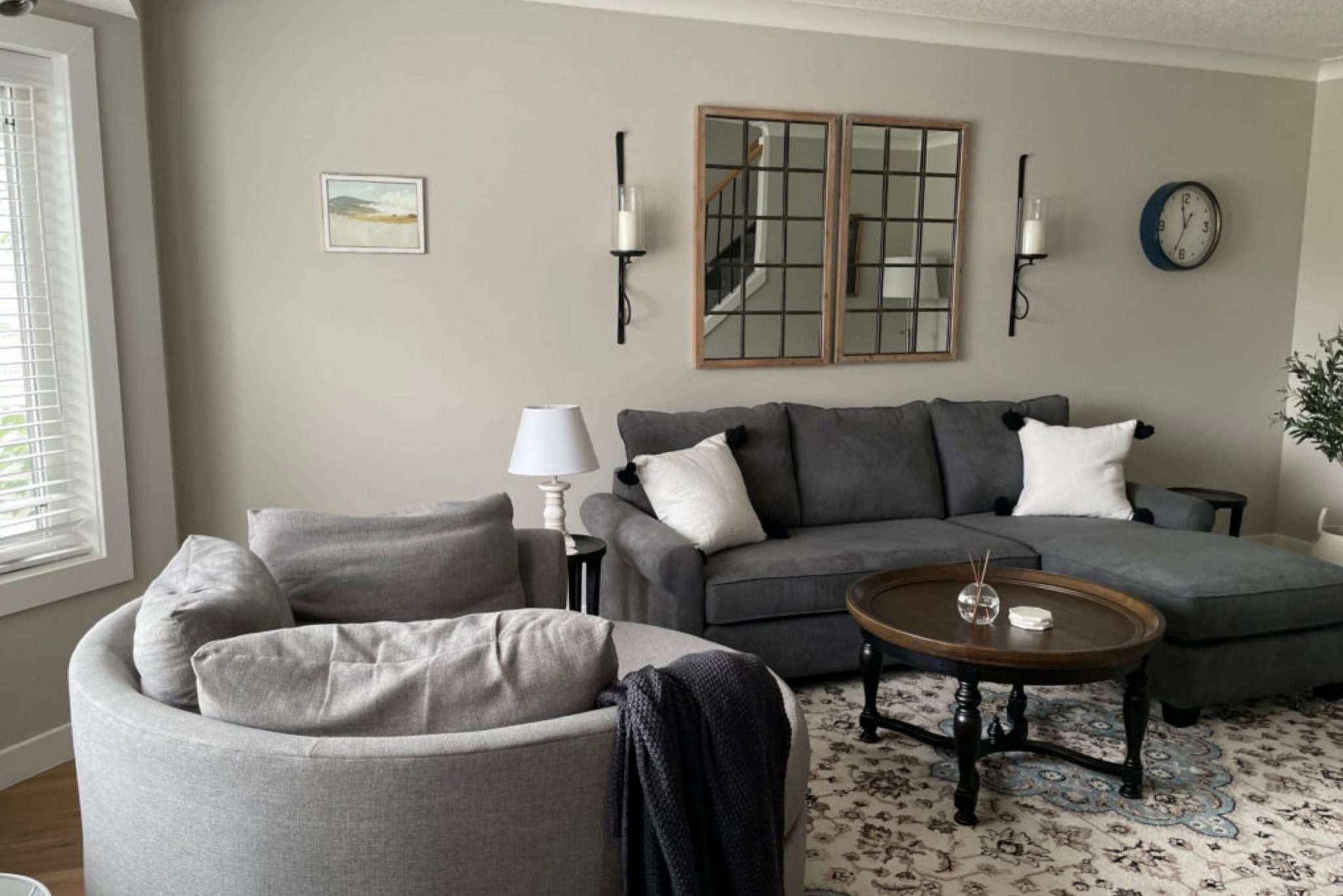 Revere Pewter HC-172 Paint Color by Benjamin Moore - DecorCreek