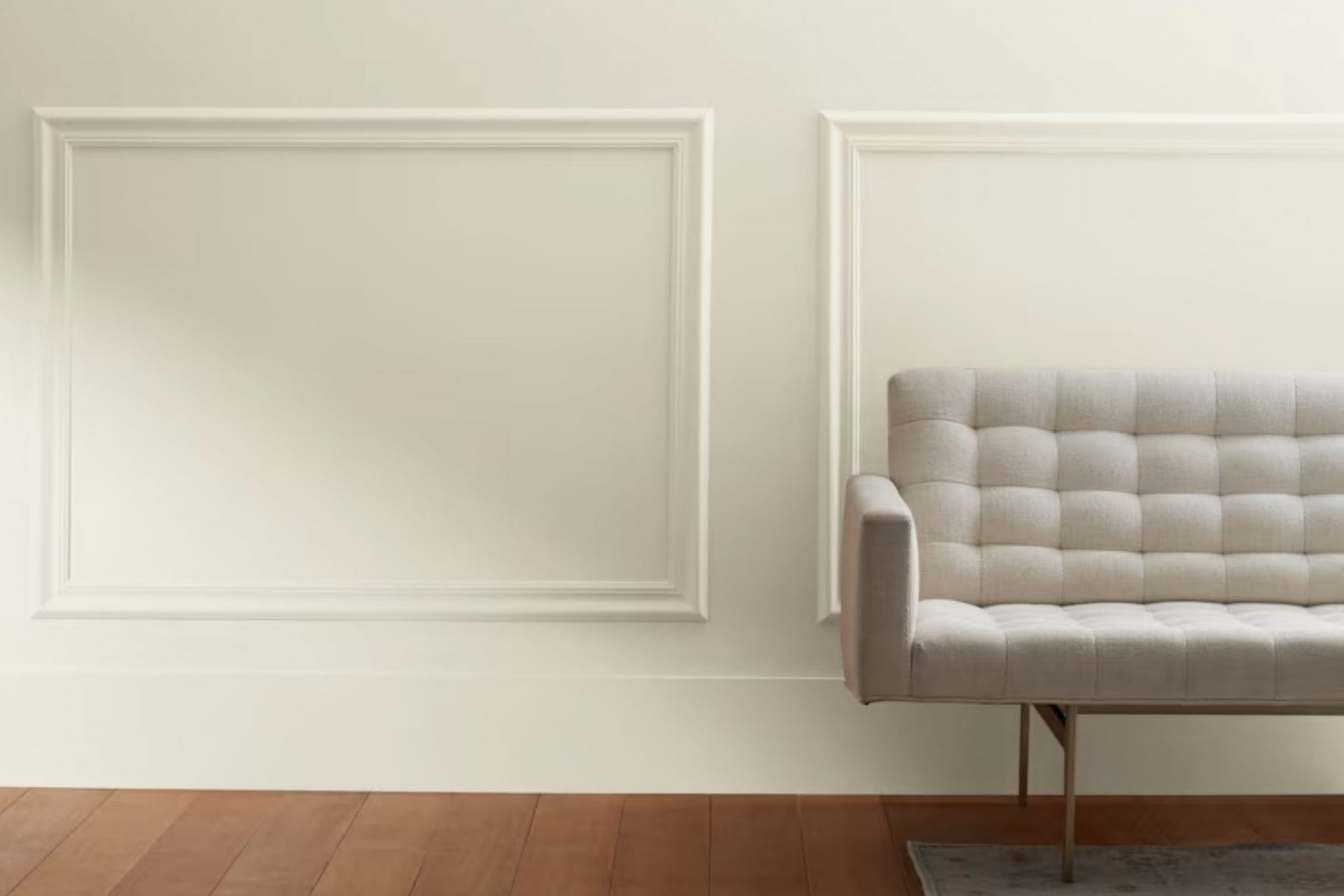 Seapearl OC-19 Paint Color by Benjamin Moore - DecorCreek