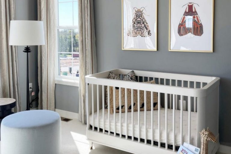 African Gray SW 9162 Paint Color by Sherwin Williams - DecorCreek