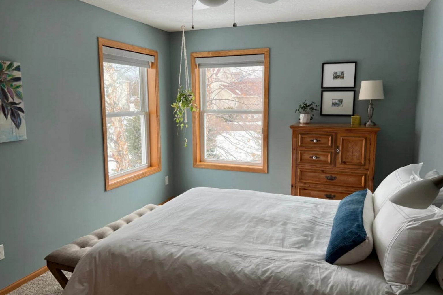 Beach Glass 1564 Paint Color by Benjamin Moore - DecorCreek