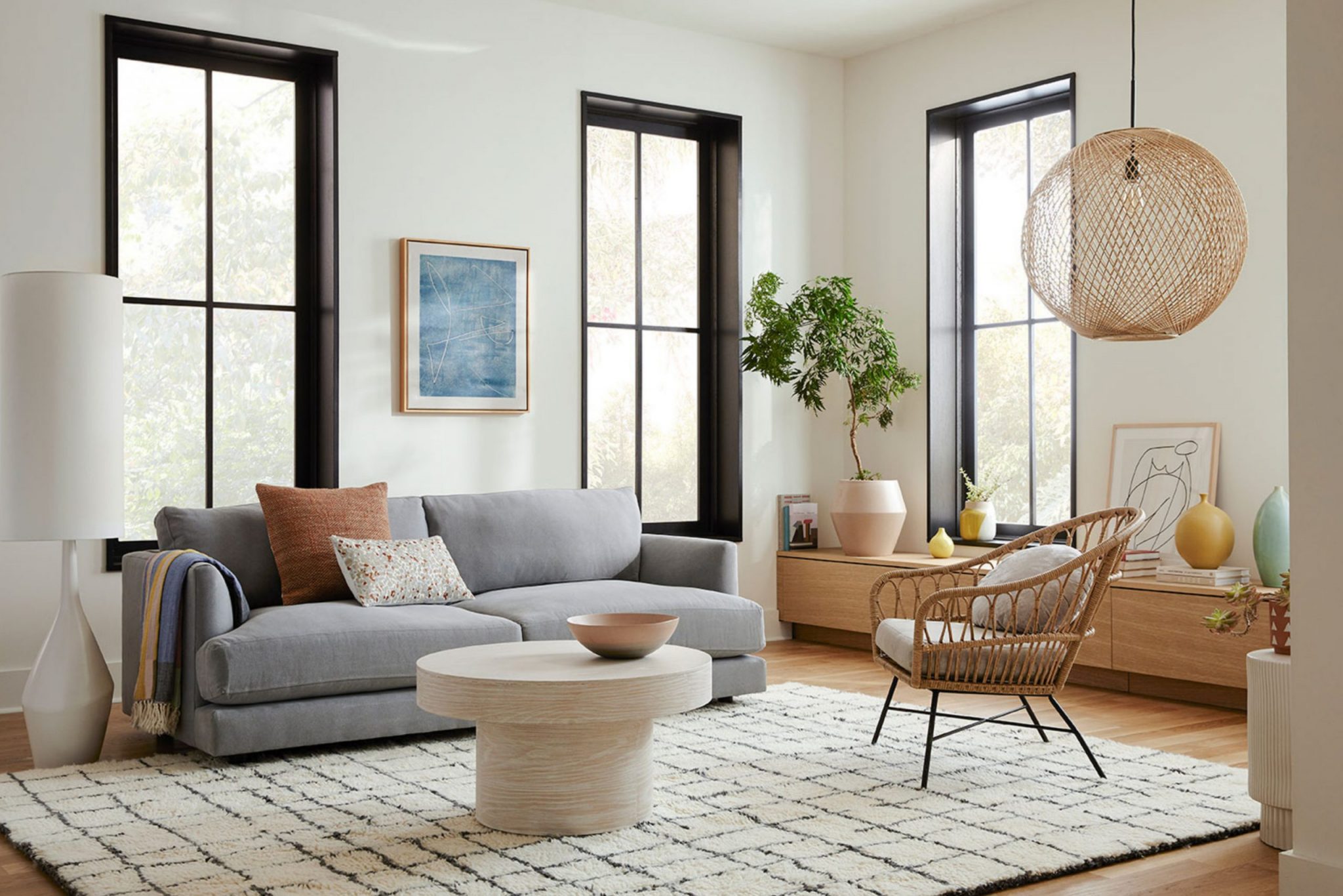 Natural White SW 9542 Paint Color by Sherwin Williams - DecorCreek