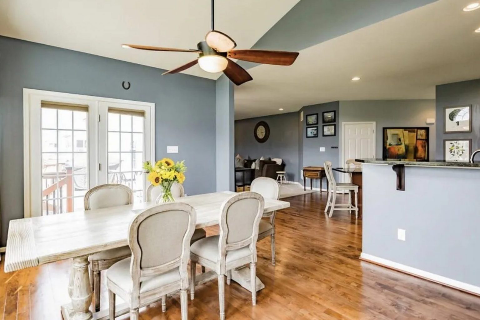 Downing Slate SW 2819 Paint Color by Sherwin Williams - DecorCreek