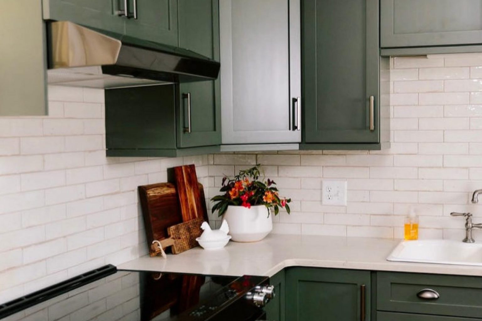 Forestwood SW 7730 Paint Color by Sherwin Williams - DecorCreek