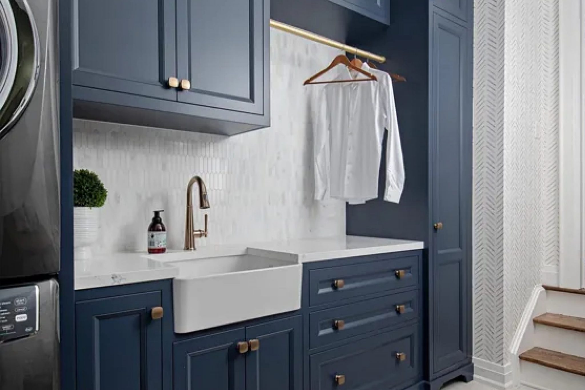 Sea Mariner SW 9640 Paint Color by Sherwin Williams - DecorCreek