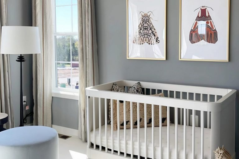 Castlegate SW 9558 Paint Color by Sherwin Williams - DecorCreek