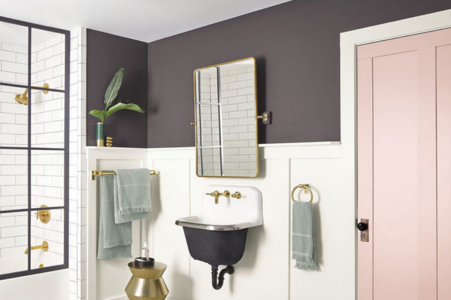 Perle Noir SW 9154 Paint Color by Sherwin Williams - DecorCreek