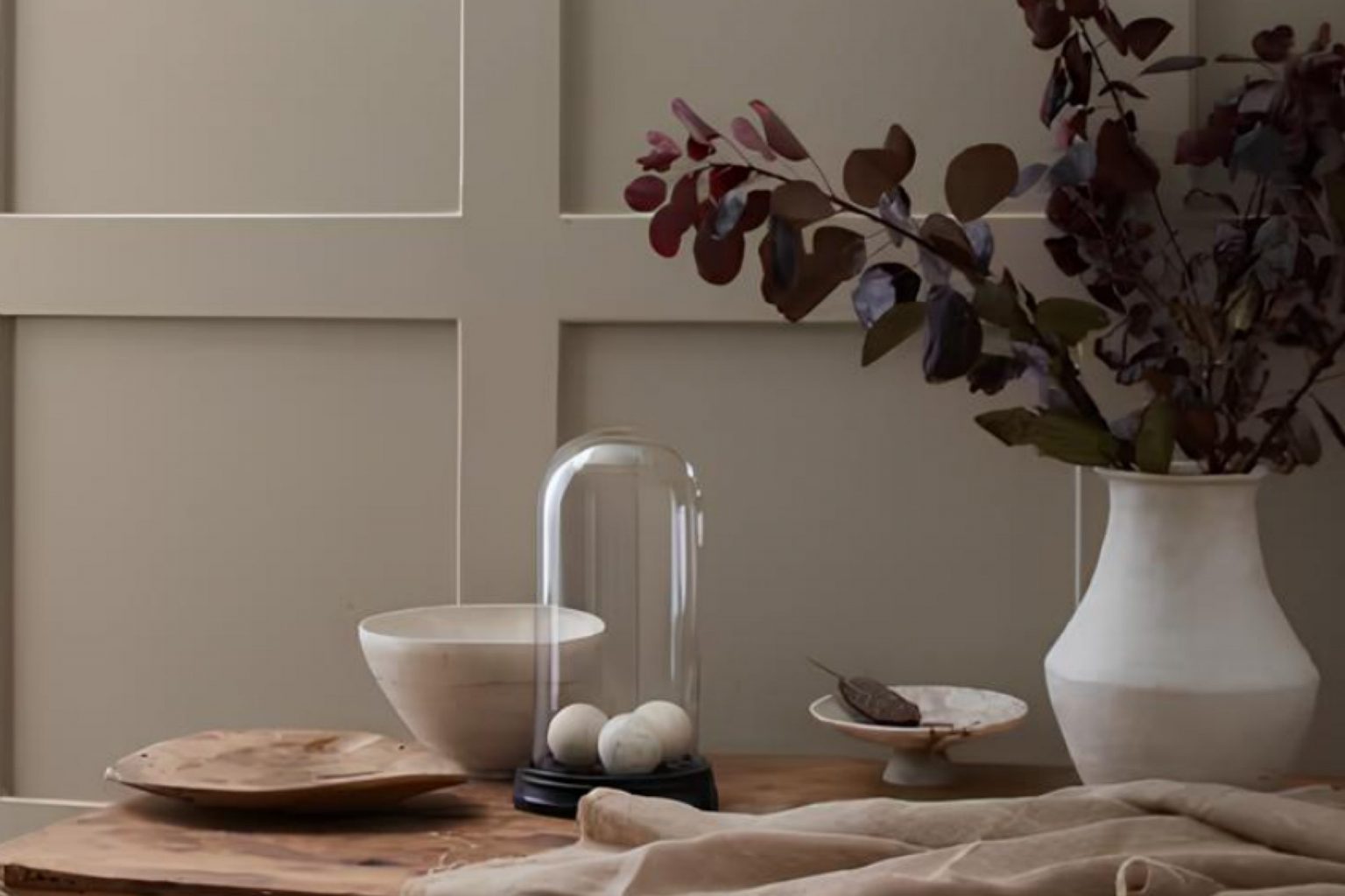 Carter Gray CW-80 Paint Color by Benjamin Moore - DecorCreek