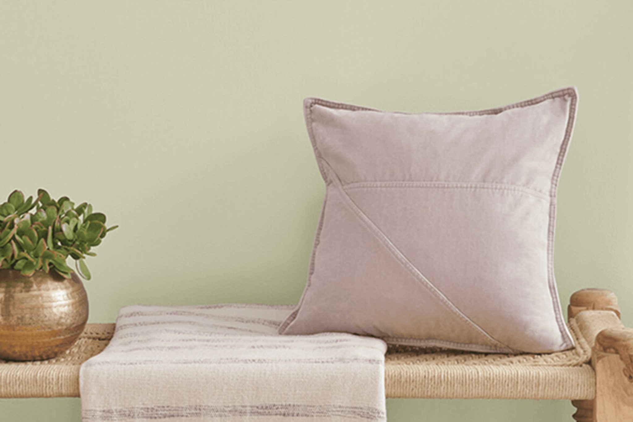 Acanthus SW 0029 Paint Color by Sherwin Williams - DecorCreek