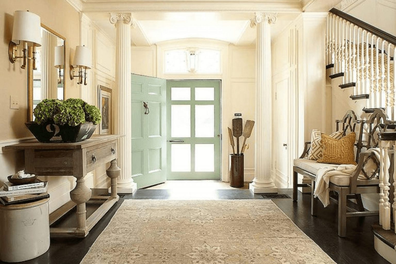 39 Trendy Paint Colors for the Hallway