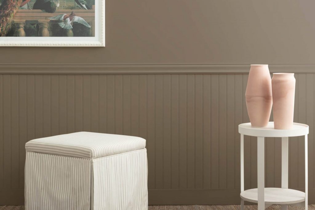 Fairview Taupe HC-85 Paint Color by Benjamin Moore - DecorCreek